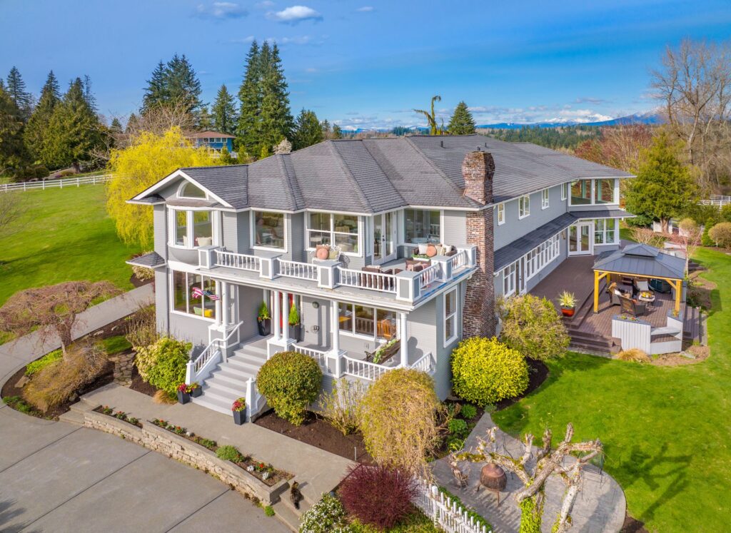 Classic Dutch Hill Equestrian Estate | Lamb & Co.