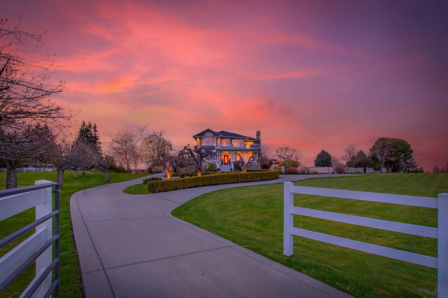 Classic Dutch Hill Equestrian Estate | Lamb & Co.